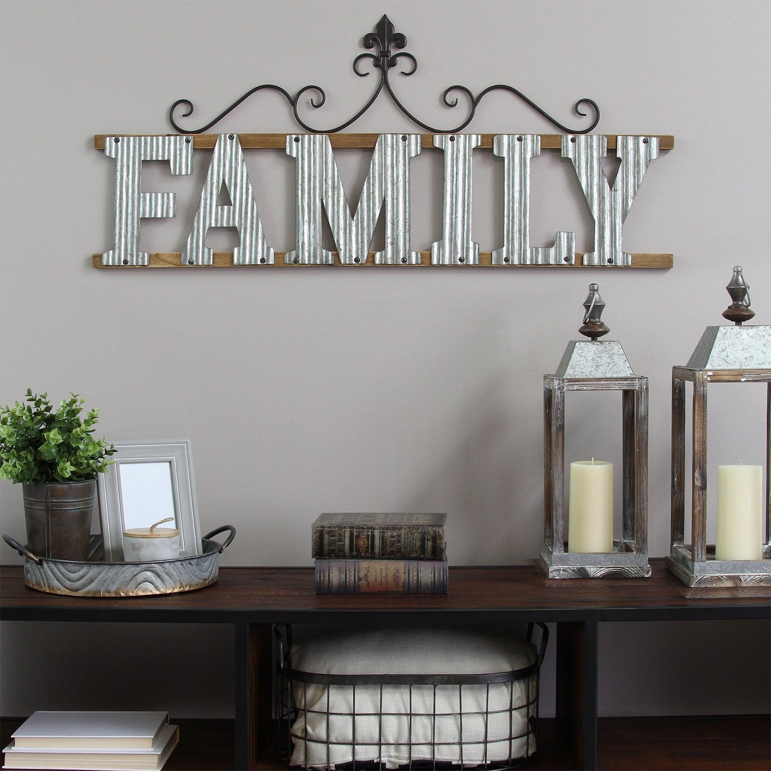 HomeRoots Rustic Farmhouse Family Galvanized Metal Wall Decor ...