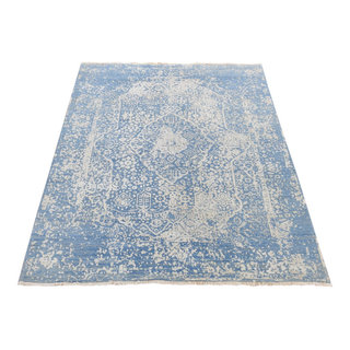 Blue Hand Knotted Broken Persian Design Wool and Pure Silk Rug, 5'1"x7 ...