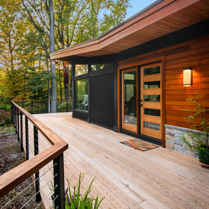 75 Beautiful Exterior with a Butterfly Roof Ideas & Designs - January ...