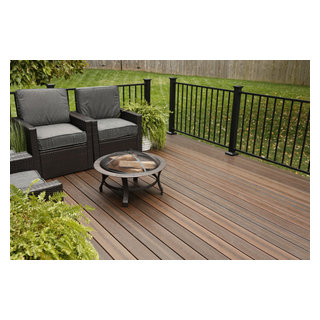 Calming Escape - Rustic Walnut Composite Decking and S110 Steel Railing ...