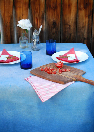 Make a Fashion-Forward Ombré Tablecloth