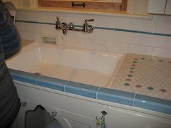 1925 Kitchen: 1" hex tile countertops and undermount sink?