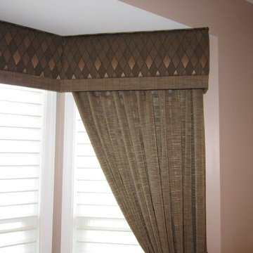 Cornice Bay Window - Photos & Ideas | Houzz