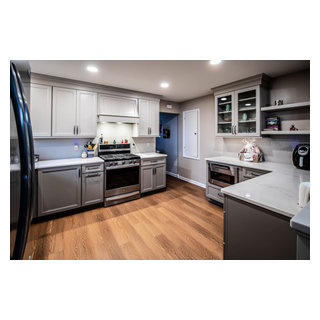 Two-Tone Neutral Kitchen with Quartz Countertop and Soho Picket ...