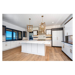 Modern Lake Front Living - Modern - Kitchen - Charlotte - by Keystone ...