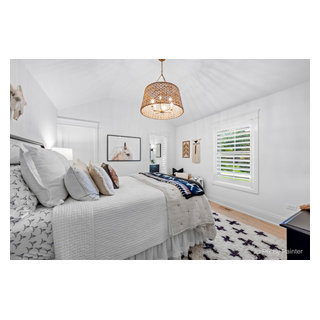 Modern Alan Farmhouse - Farmhouse - Bedroom - Chicago - by Meyer Design ...