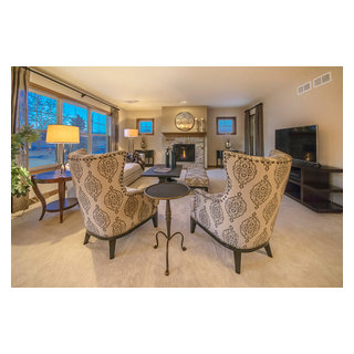 Woodleaf Reserve - Contemporary - Living Room - Milwaukee - by HOMES BY ...