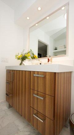 beveled or polished edge mirror for bathroom?