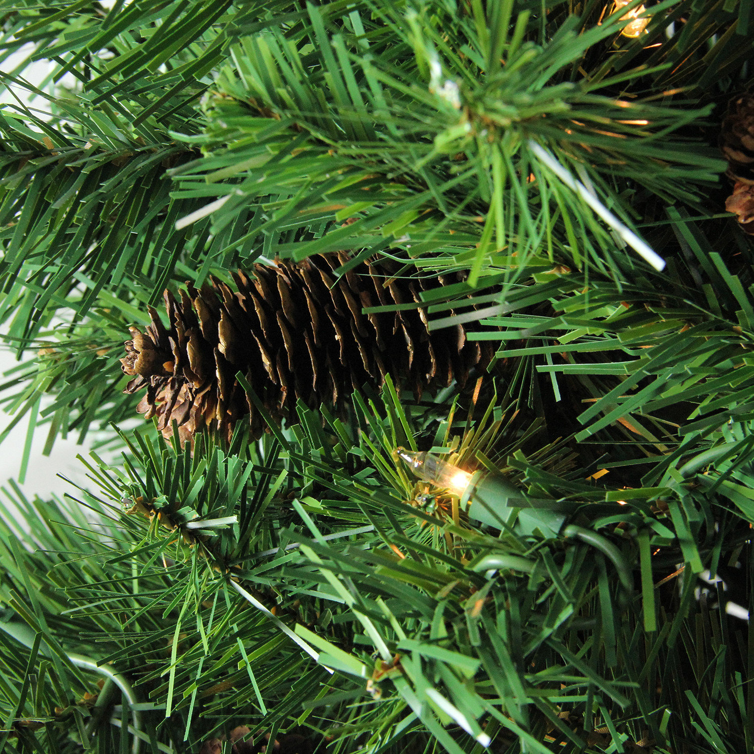 Pre-Lit Dakota Red Pine Full Artificial Christmas Tree, Clear Lights, 6 ...