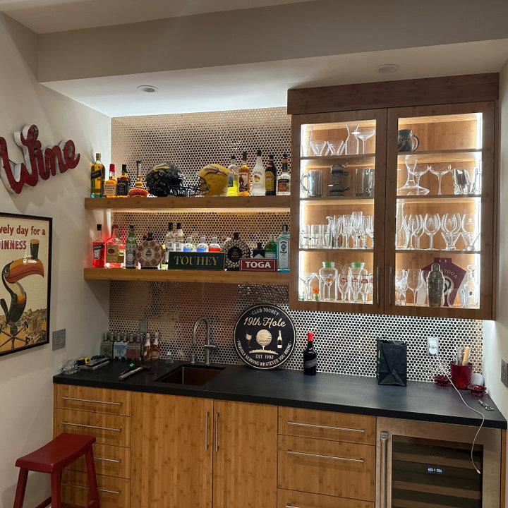 75 Home Bar with Floating Shelves Ideas You'll Love - March, 2026 | Houzz
