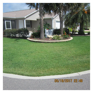 A well maintained lawn screams, I'm beautiful! - Traditional - Orlando ...