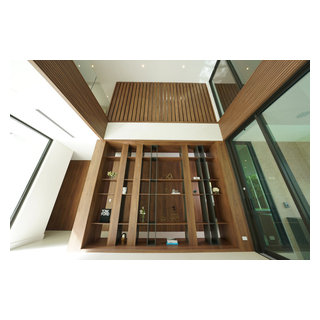 Banyan Residence - Modern - Living Room - Miami - by D'CASSA | Houzz