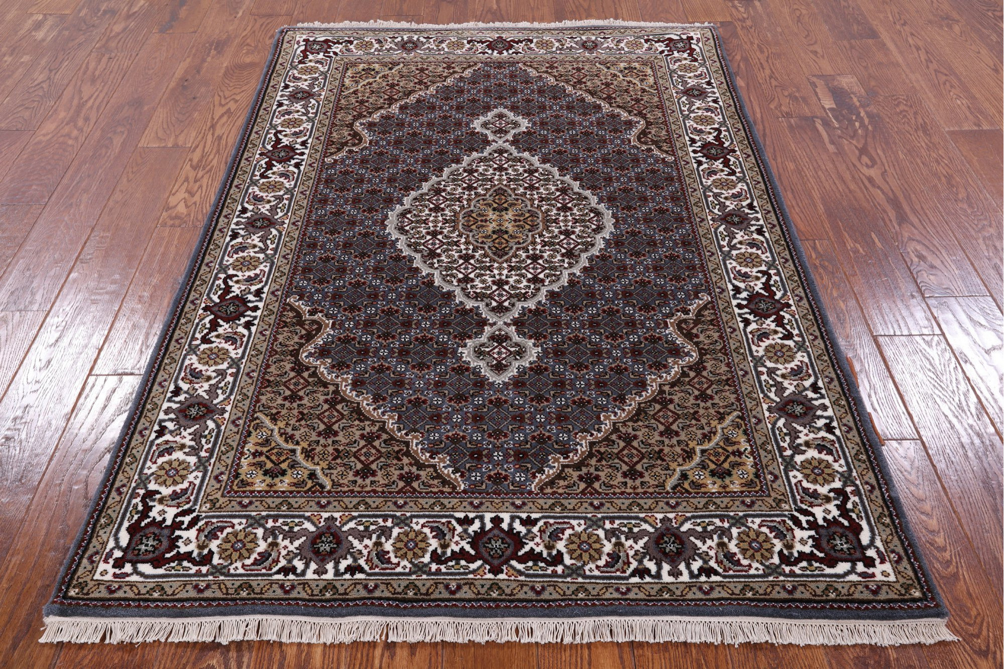 Hand Knotted Wool and Silk Persian Tabriz Rug 4' 1" X 6' 0" Q6023, 4' 1 ...