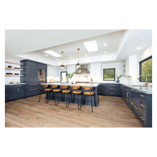 Bates - Mid Century Modern Kitchen - Farmhouse - Kitchen - San ...