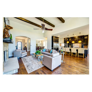 La Cantera at Team Ranch - Traditional - Dallas - by Kaden Homes | Houzz