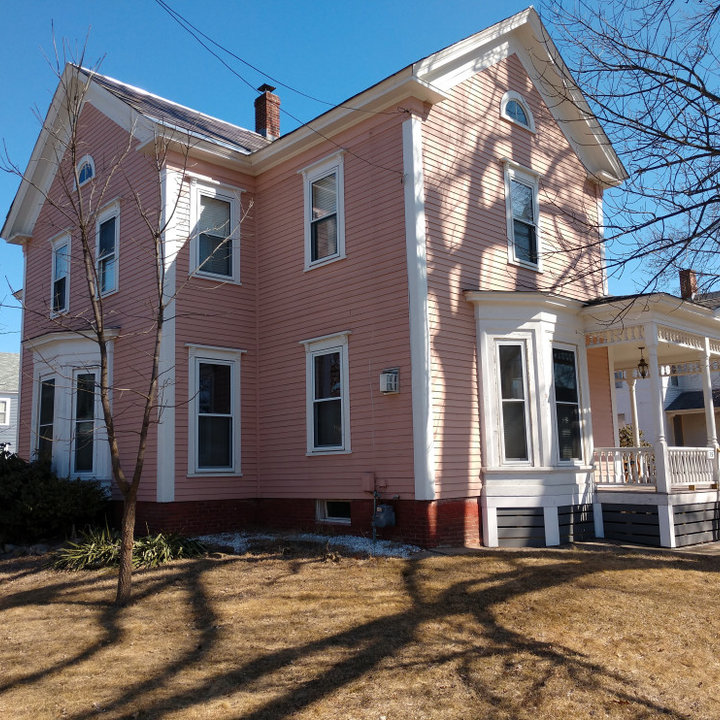 75 Beautiful Pink House Exterior Ideas & Designs - October 2025 | Houzz AU