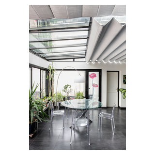 Store anti-chaleur SOLARIA - Traditional - Sunroom - Paris - by REFLEX ...