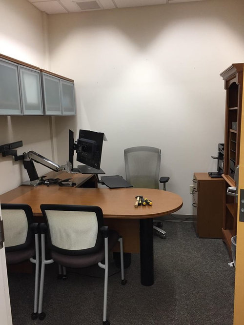 Help! Advice to spruce up my dungeon office!!!
