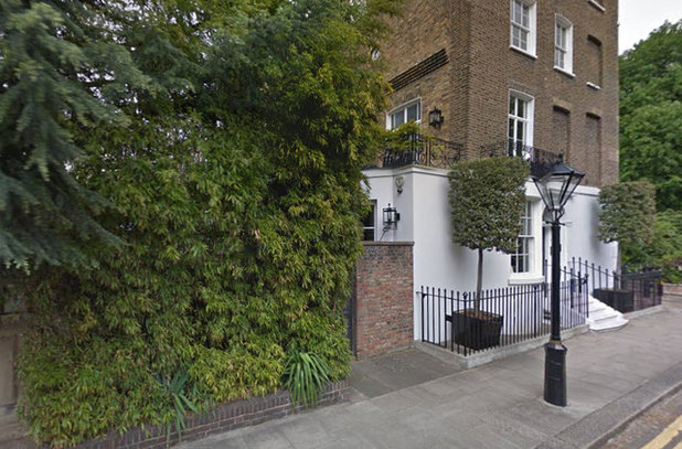 Garden Tour: A London Courtyard Blooms With Year-round Colour | Houzz UK