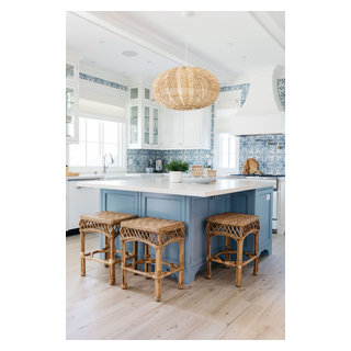 West Cottage - Beach Style - Kitchen - San Diego - by Flagg Coastal ...