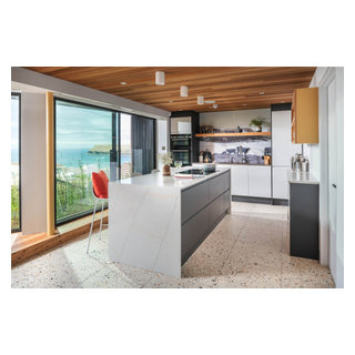 Turnstones - Beach Style - Kitchen - Cornwall - by ARCO2 Architecture ...