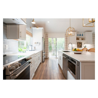 Hilton Head Dream Kitchen - Beach Style - Kitchen - Charleston - by ...
