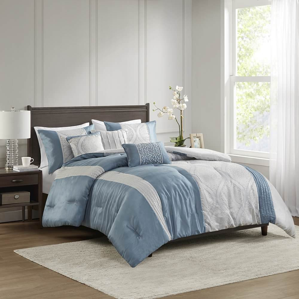 Lori 6 Piece Jacquard Comforter Set with Throw Pillows in Teal/Silver ...