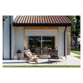 Prestigiosa dimora in legno - Classico - Facciata - Altro - di Woodbau ...