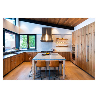 Cascade - Rustic - Kitchen - Other - by ID3 Interior Design | Houzz