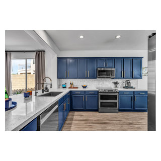 Anthem Kitchen - Midcentury - Kitchen - Phoenix - by Inspired Homes by ...