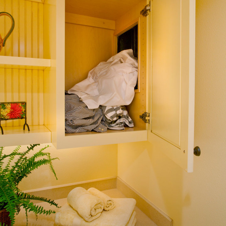 Laundry Chute - Photos & Ideas | Houzz