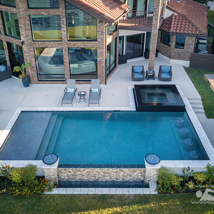 75 Beautiful Infinity Pool Ideas & Designs - January 2026 | Houzz AU