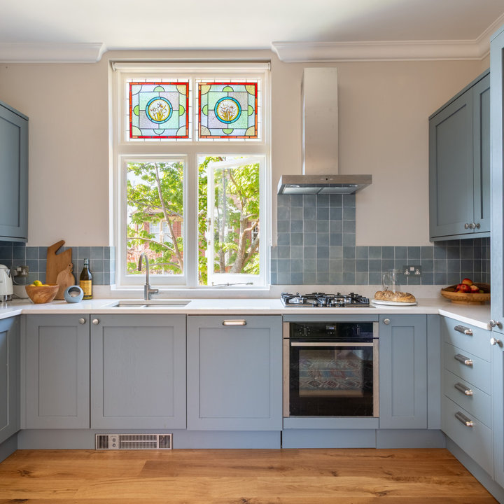 75 Beautiful Medium Sized Kitchen Ideas and Designs - December 2025 ...