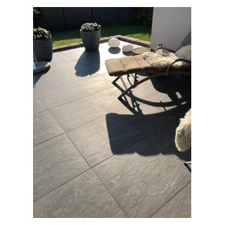 Terrasse mit großer Treppe in den Garten - Staircase - Dortmund - by ...