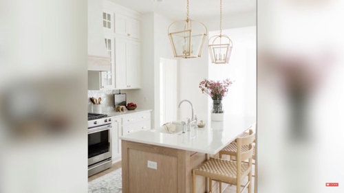 Kitchen island boxed seat? Or no?