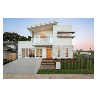 Lennox Head - Contemporary - Exterior - Sunshine Coast - by Murphy ...