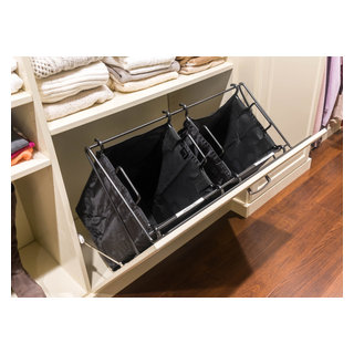 Calabasas Dream Master Closet for Her - Traditional - Los Angeles - by ...