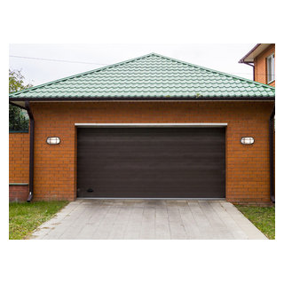 Nauticus Bulkhead, Incandescent, Black With Frosted Glass Shade ...