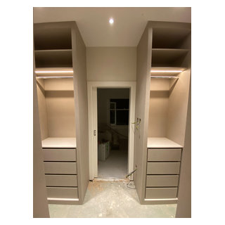 Bespoke walk-through wardrobe - Contemporary - London - by Ludovara Ltd ...