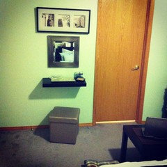 Sagging floating Shelves