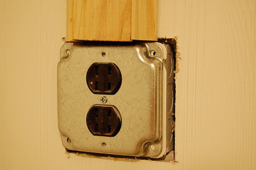 Can I caulk around this box?