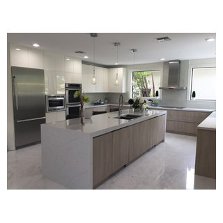Houri residence - Contemporary - Kitchen - Miami - by Acassa ...