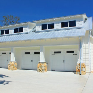 75 Beautiful Eclectic Blue Garage Pictures & Ideas | Houzz