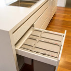 Custom Laundry - Timber benchtop - Modern - Laundry Room - Sunshine ...