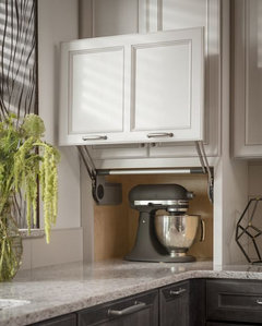 Adding more kitchen cabinets to a flipped house | Houzz Forum