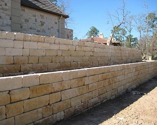 Limestone Retaining Wall | Houzz