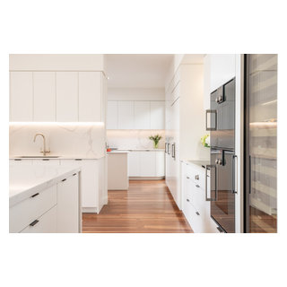 Sandringham House - Kitchen - Melbourne - by Complete Kitchens | Houzz