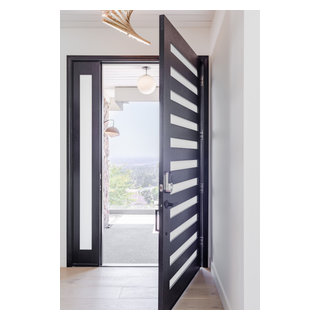 Kamton - Entry - Los Angeles - by Betty Balian Design | Houzz