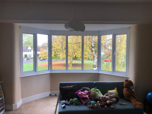 How can I dress this bay window? | Houzz UK