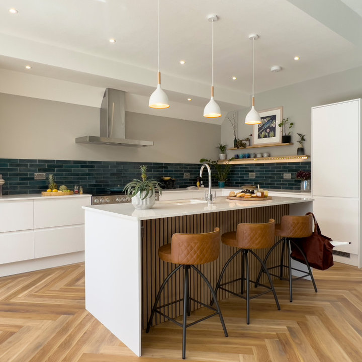 75 Beautiful Large Kitchen Ideas and Designs - April 2025 | Houzz UK